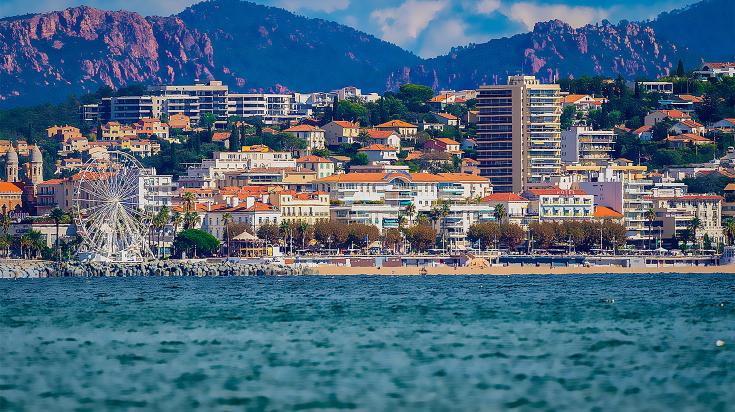 « De plus en plus de personnes s’installent à l’année en bord de mer ...
